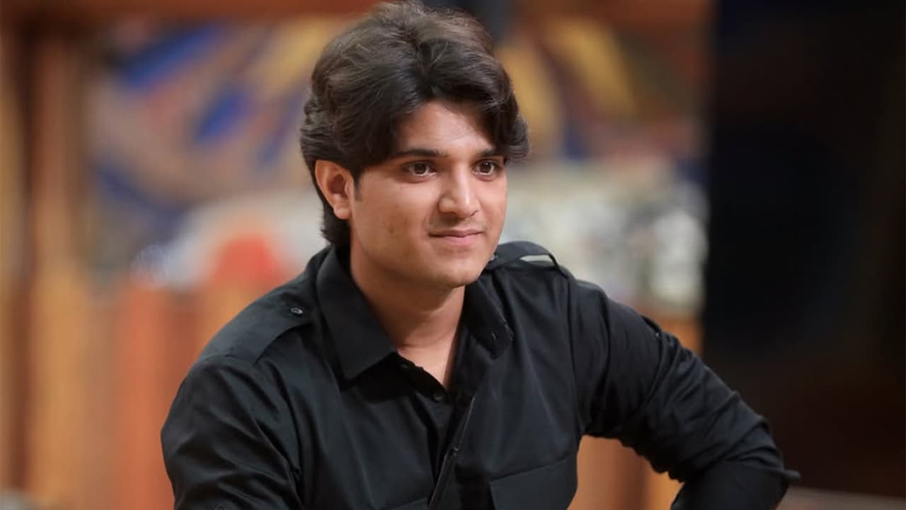 Bigg Boss 19: Mridul Tiwari eliminated in shocking mid-week eviction