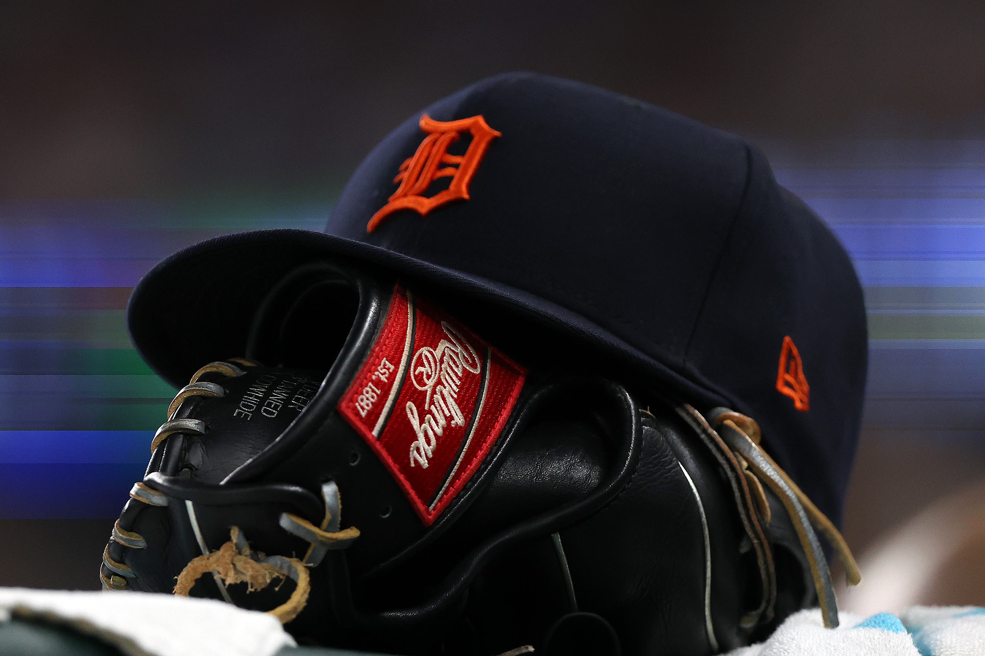Tigers cut ties with 5-year reliever after emotional injury recovery