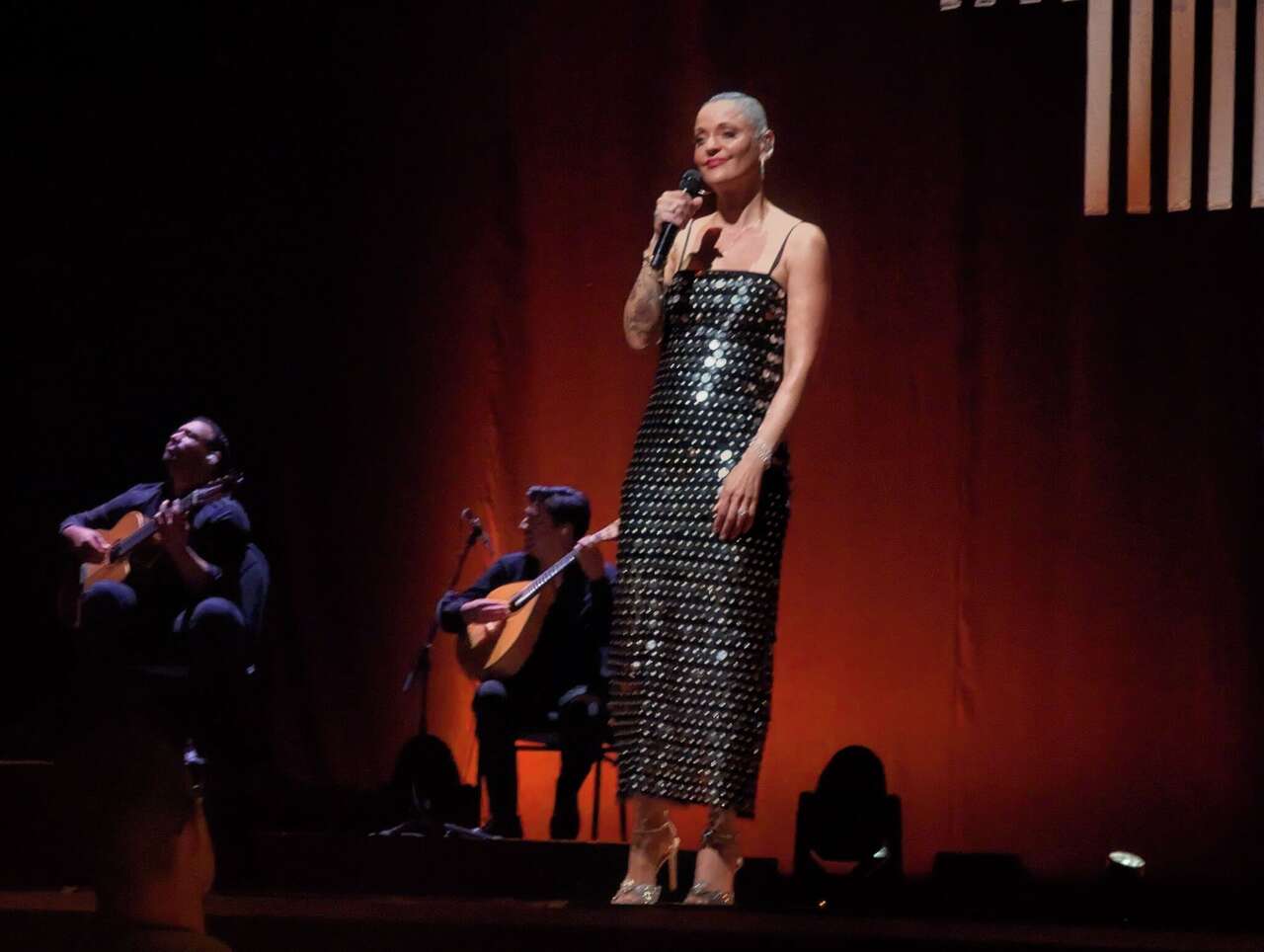 Review: Mariza dazzles at Jones Hall with her soulful Portuguese fado sound