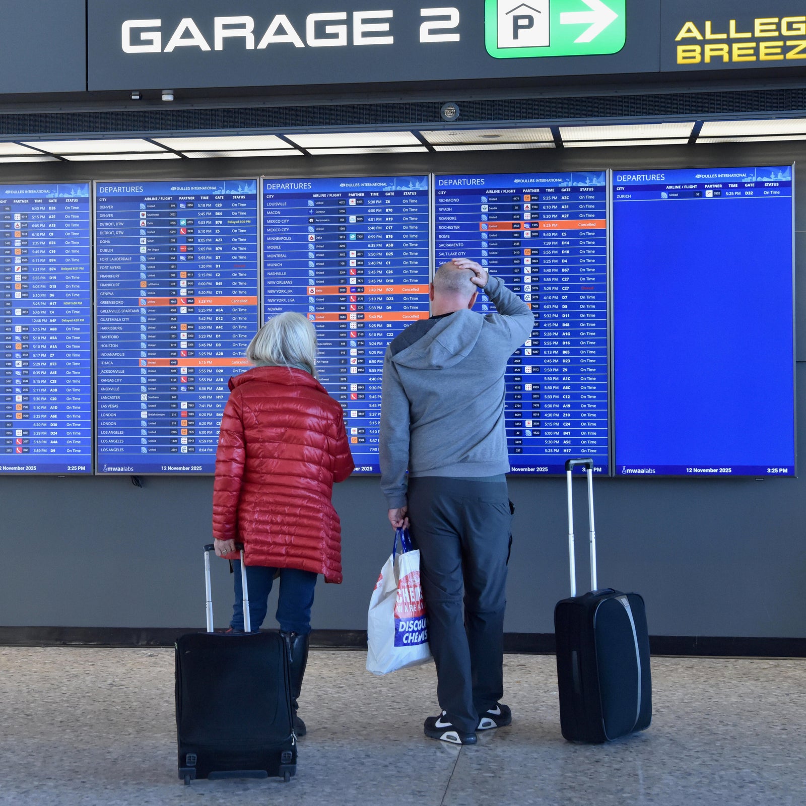 Flight cancellations, air travel delays persist after shutdown ends