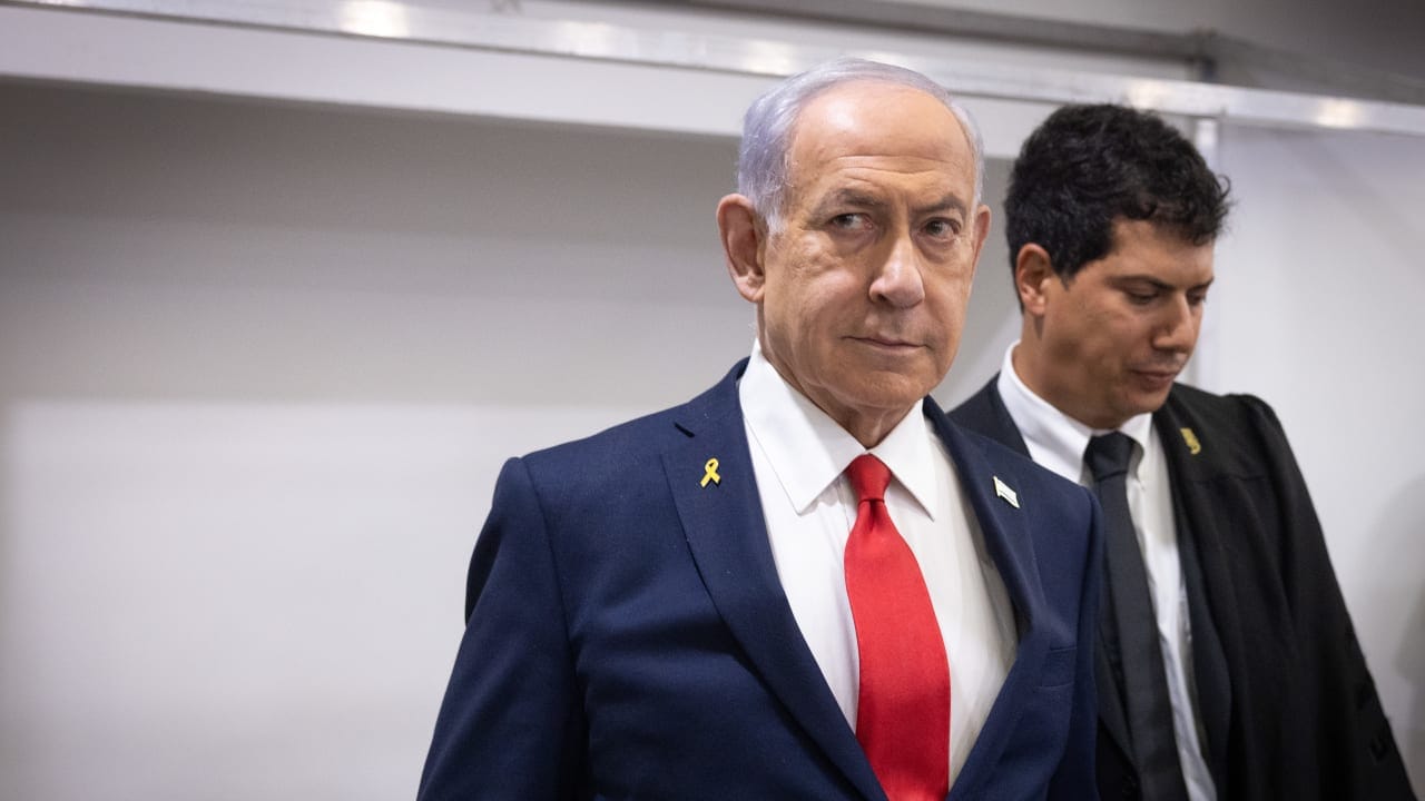Netanyahu trial: Hearing opens in Tel Aviv, questioning continues on ...