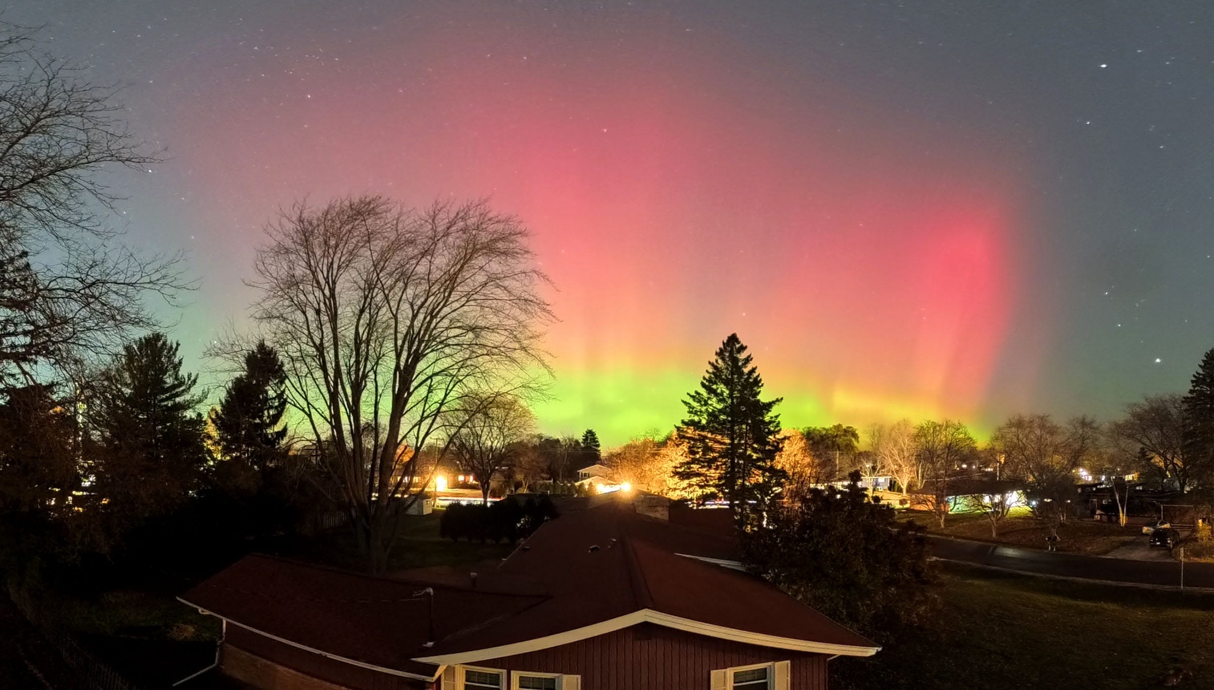 See pictures Wisconsin residents took of northern lights on Nov. 12