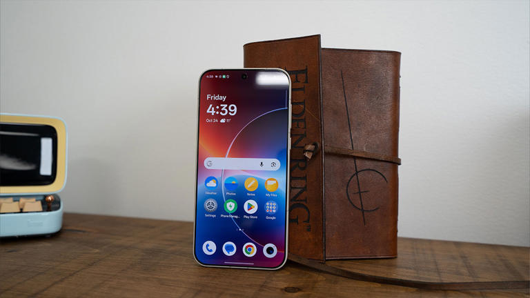 OnePlus 15 Smartphone Review