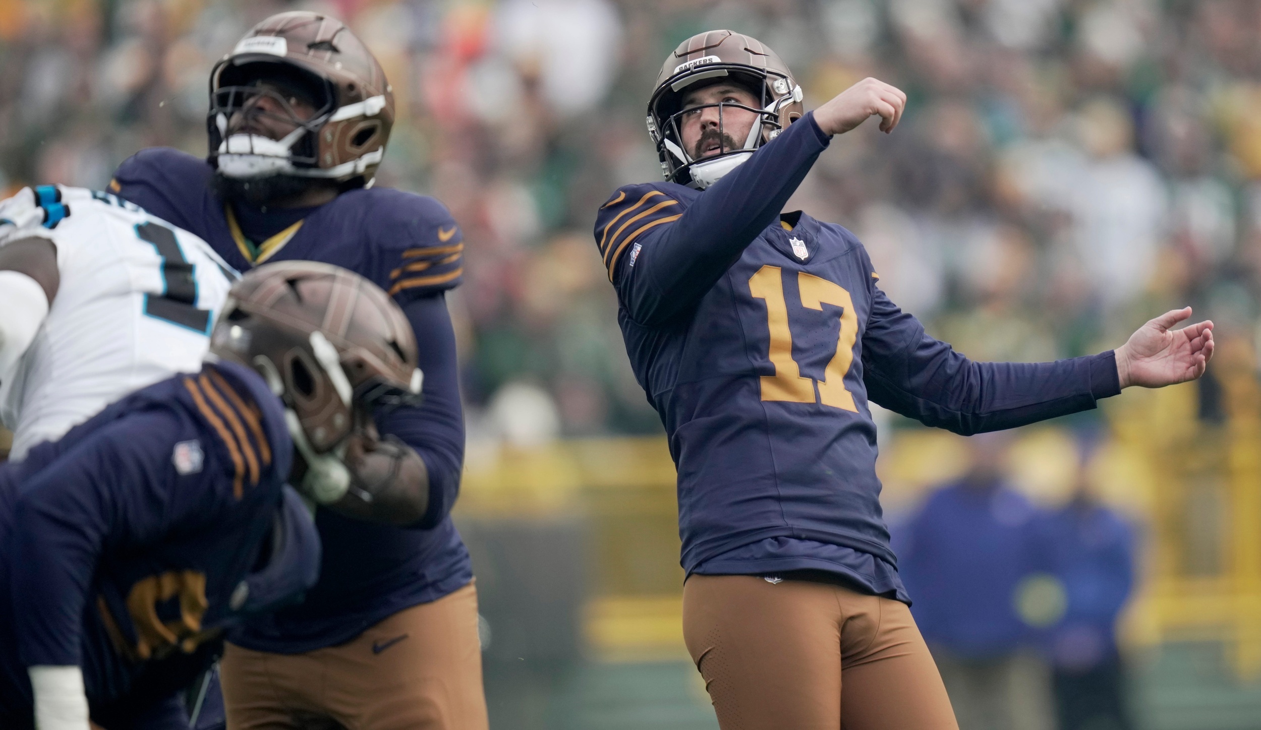 Sorting Out the Packers’ Kicking Conundrum Once and for All
