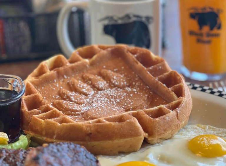 5 Restaurant Chains With the Best Waffles, According to Breakfast Fans