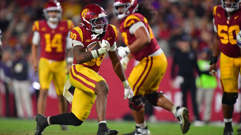 No. 17 USC vs. Iowa prediction: Odds, expert picks, team and player ...
