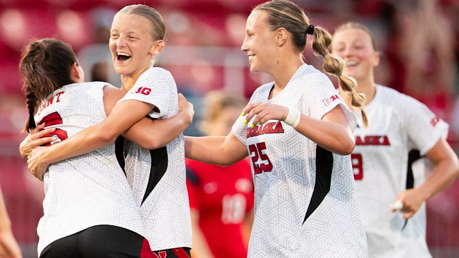 Husker Soccer Strengthen Roster with Seven New Signees