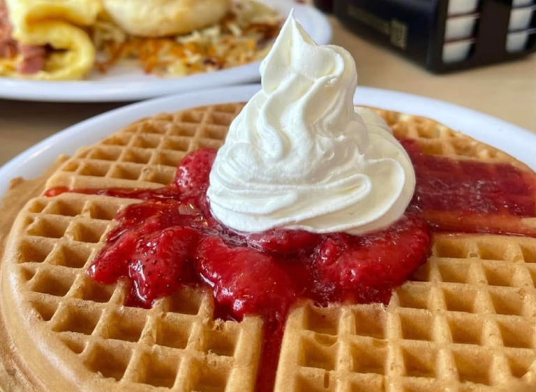 5 Restaurant Chains With the Best Waffles, According to Breakfast Fans