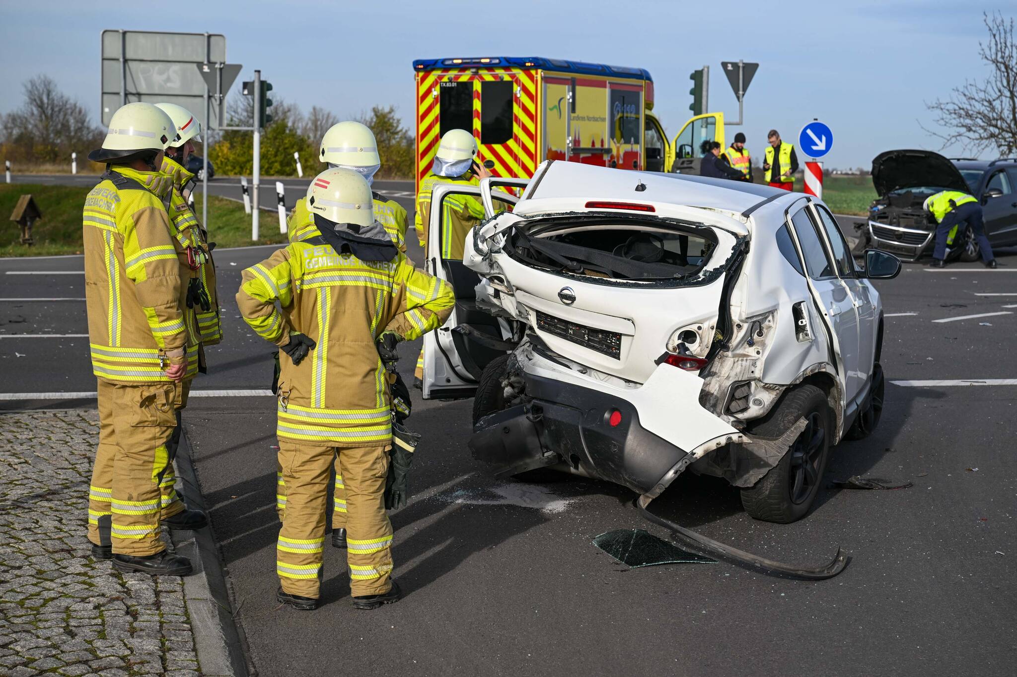 Wunderbar Unfall Auf B6 Heute Fotos