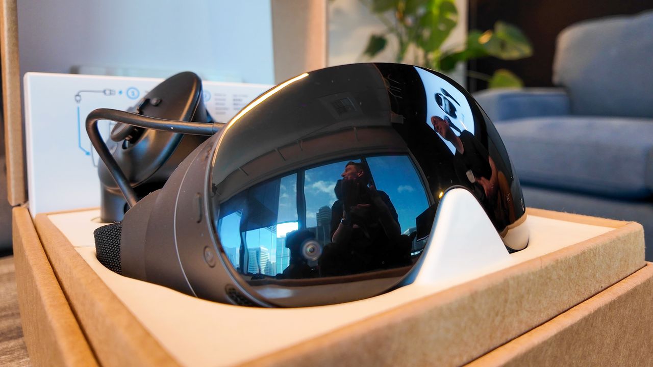 Steam Frame welcome tour video spotted online, running through an older ...