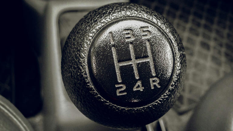 What Happened To Manual Cars In America, And Why Are They Still Popular ...
