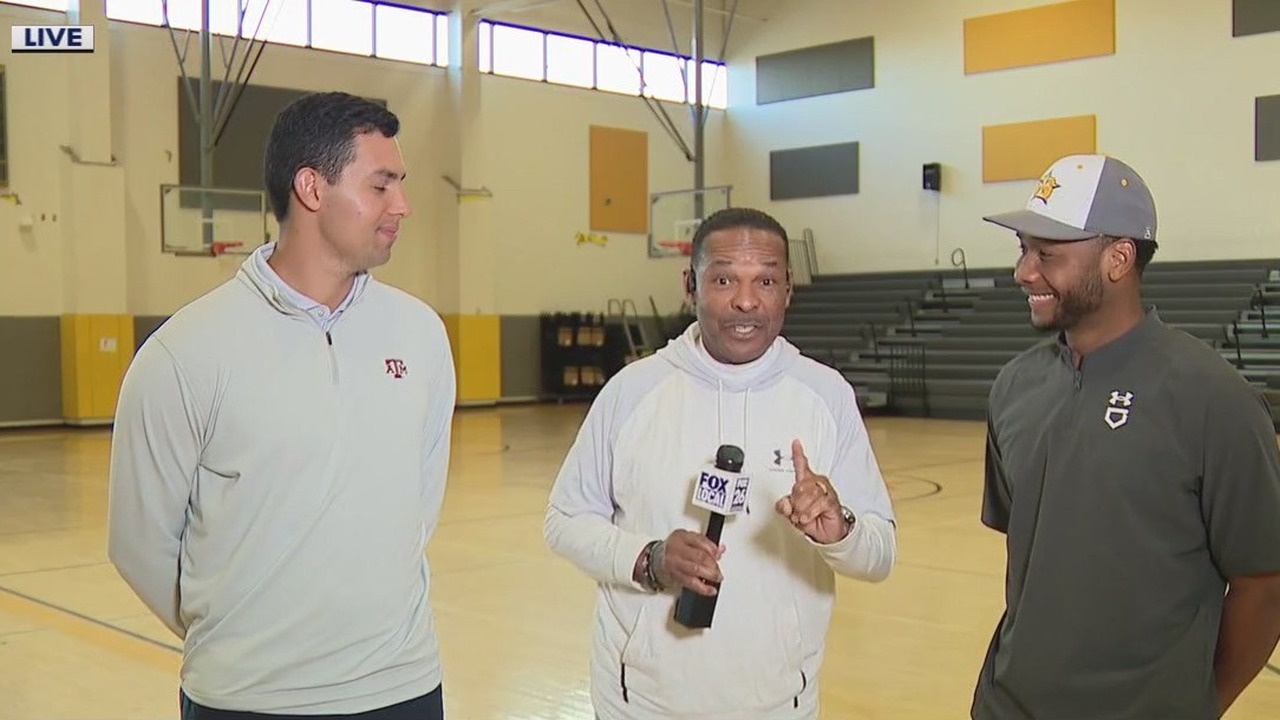 Wisdom vs. Memorial in football playoffs