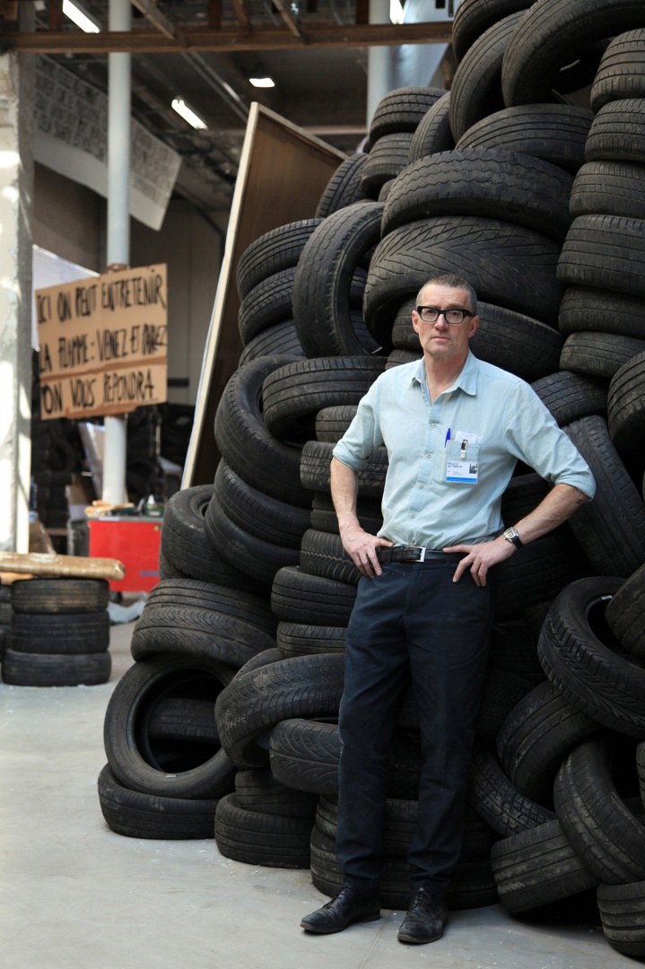 Helga de Alvear exhibe la obra del suizo Thomas Hirschhorn por primera ...