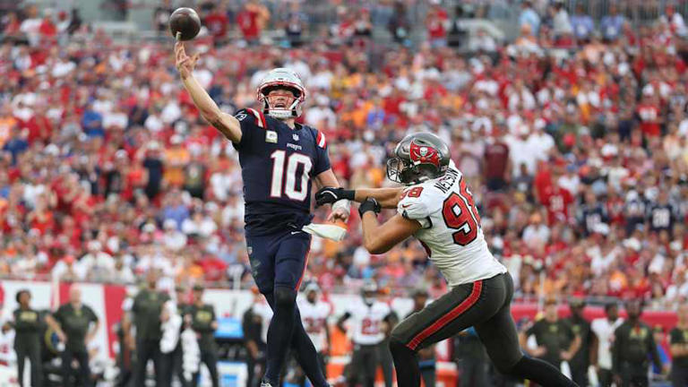 Week 11 Fantasy Football Start 'Em & Sit 'Em: Drake Maye Vs. Baker Mayfield