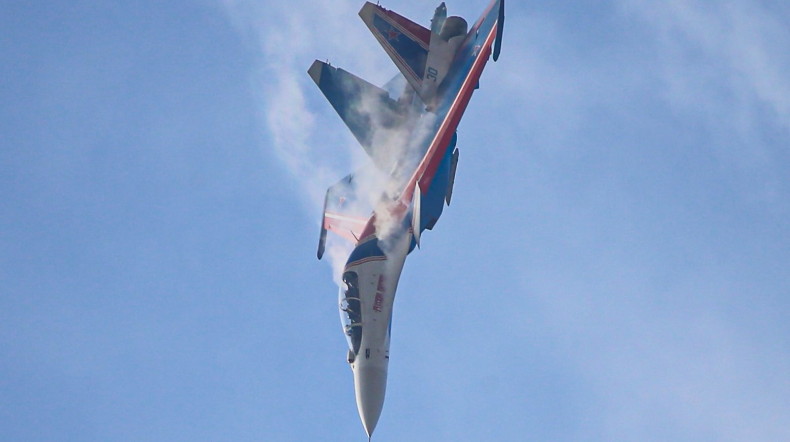 Russian Su-30 fighter jet crashed in Karelia: crew killed