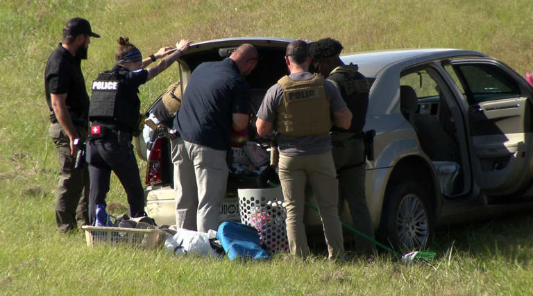 Mug shots released after shoplifting chase from Pearl outlet mall into ...