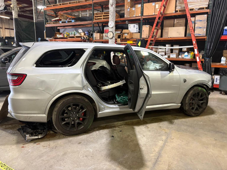 Suspects in ski masks crash into cars during pursuit