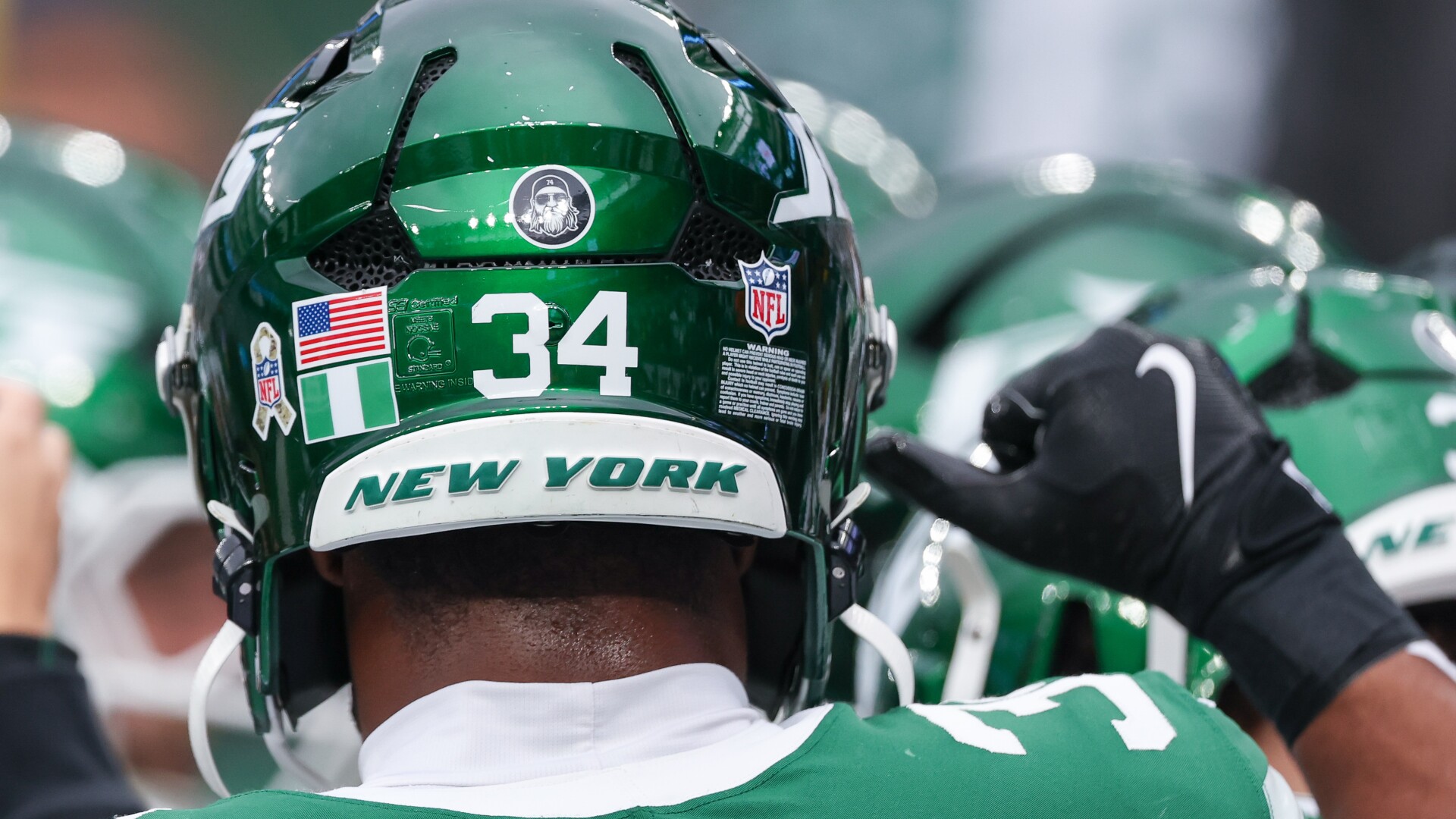 Jets try to win third straight after starting 0-7