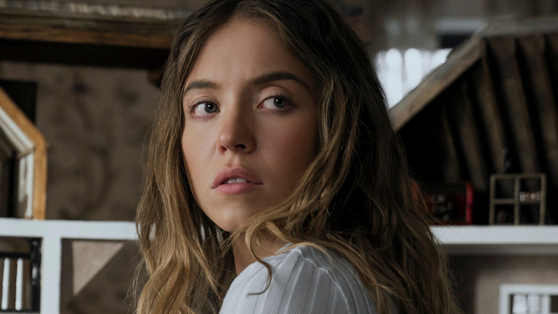 Sydney Sweeney Leads Trailer for New R-Rated Thriller That Could End ...
