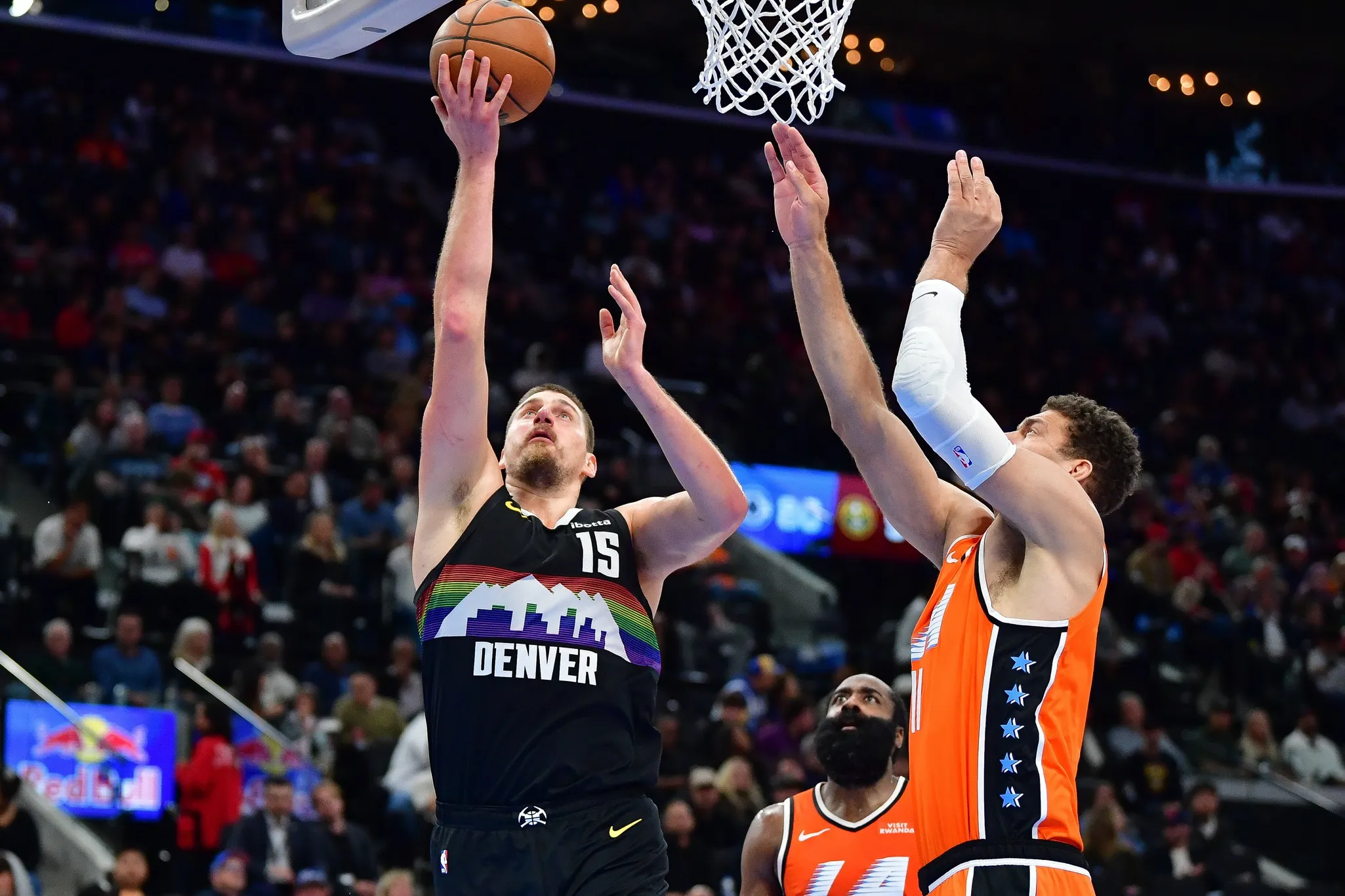 Nikola Jokic Drops 55 as Nuggets Extend Streak to Six