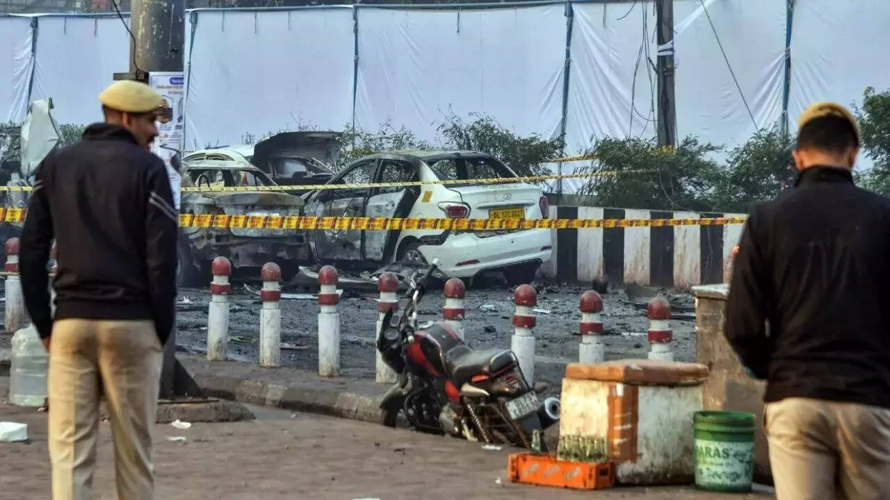 Delhi car blast: Missing Brezza found at Al-Falah; man who sold 300kg ...