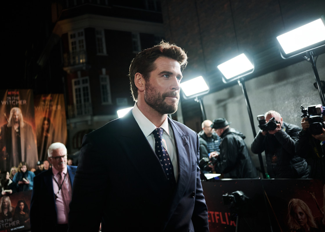 The Exact Push Day Workout Liam Hemsworth Used to Bulk Up for 'The Witcher'