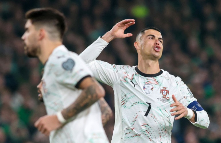Ronaldo sent off as Ireland stun Portugal to keep World Cup hopes alive