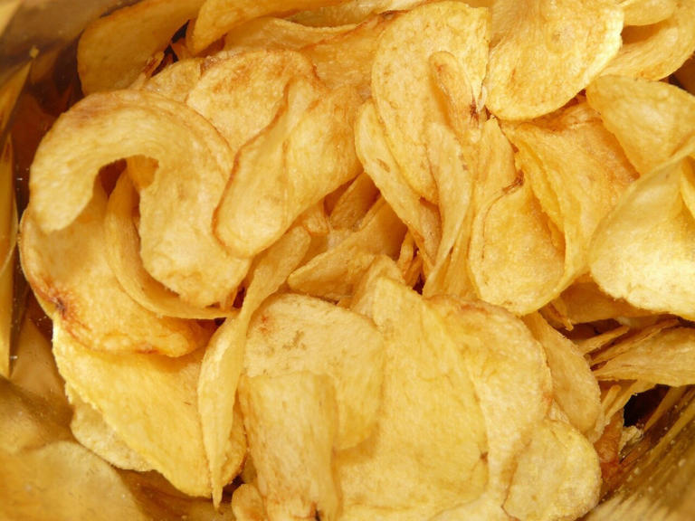 Ultra-processed foods tied to higher rates of early-onset colorectal ...