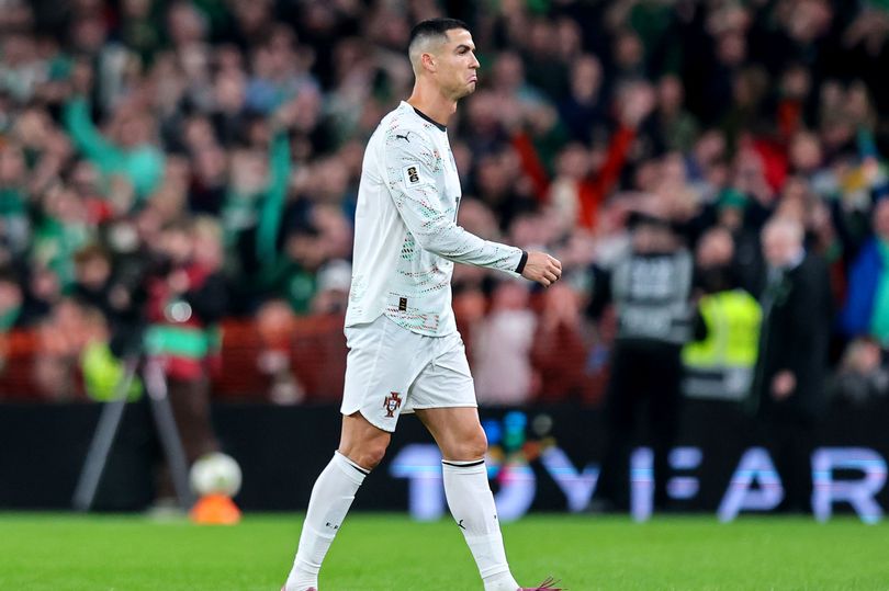 Why was Cristiano Ronaldo sent off during Ireland v Portugal?