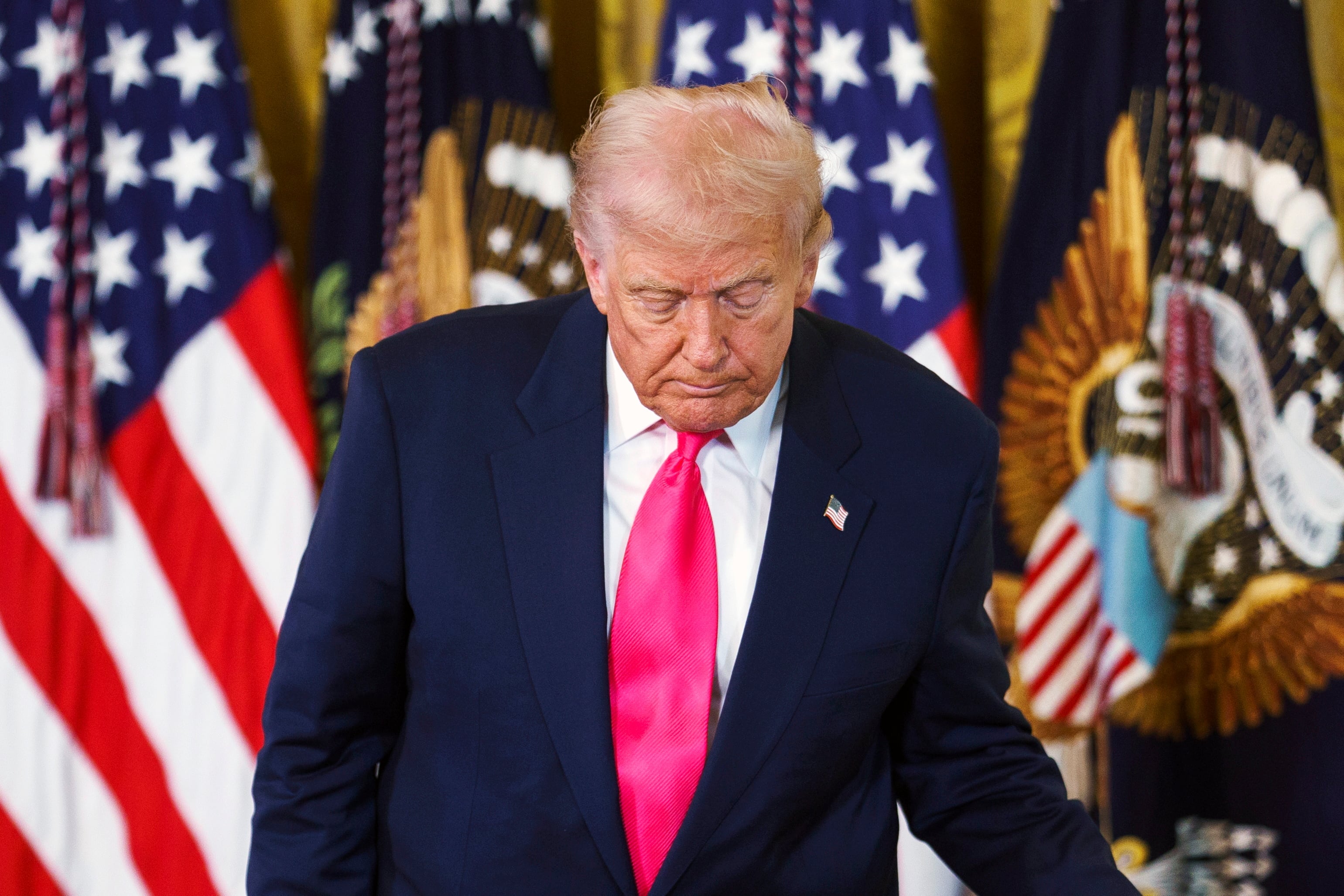 Trump Administration Eases Tariffs on Coffee, Bananas