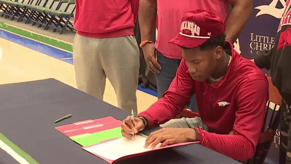 Consensus top prospect in Arkansas, JJ Andrews signs with Razorbacks
