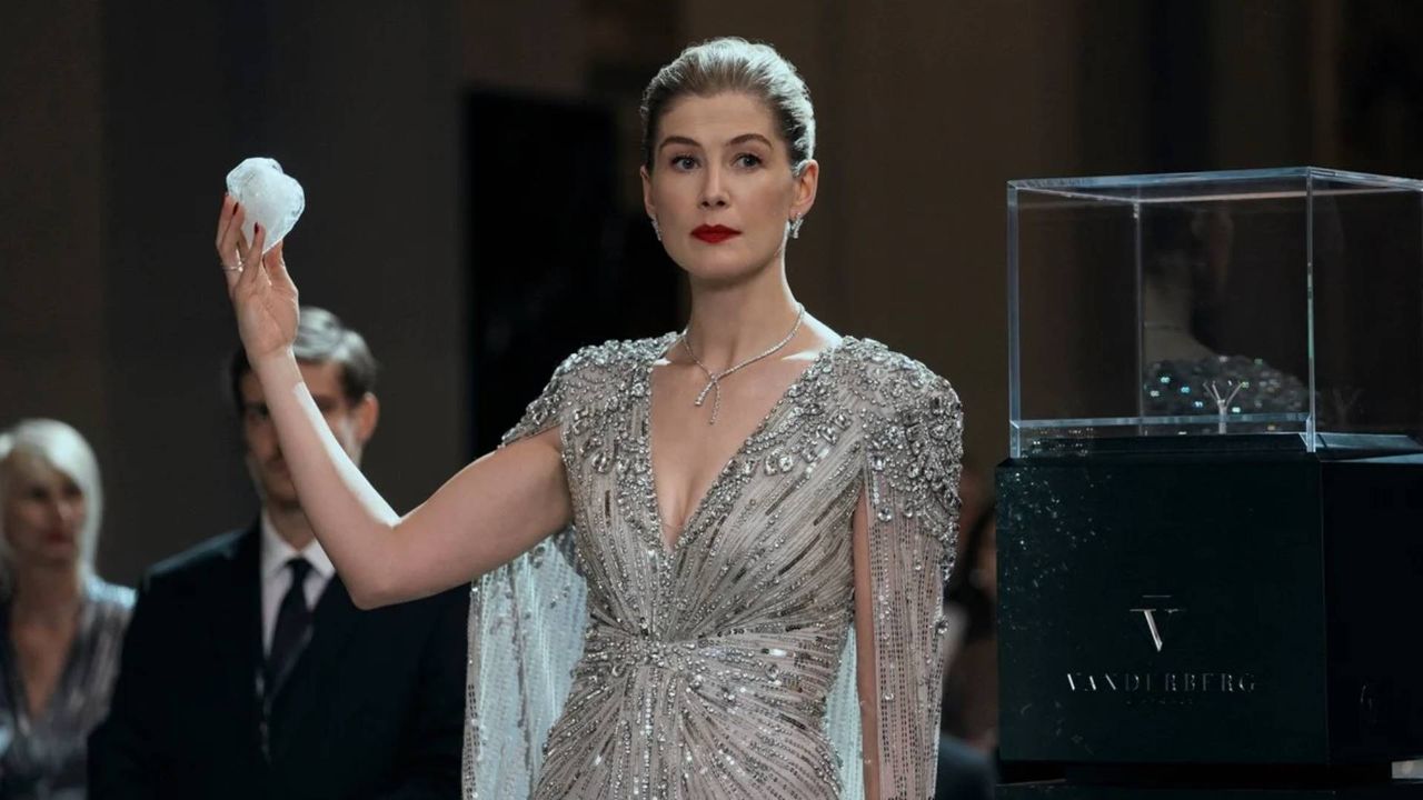 Now You See Me: Now You Don’t star Rosamund Pike pulled from her James ...