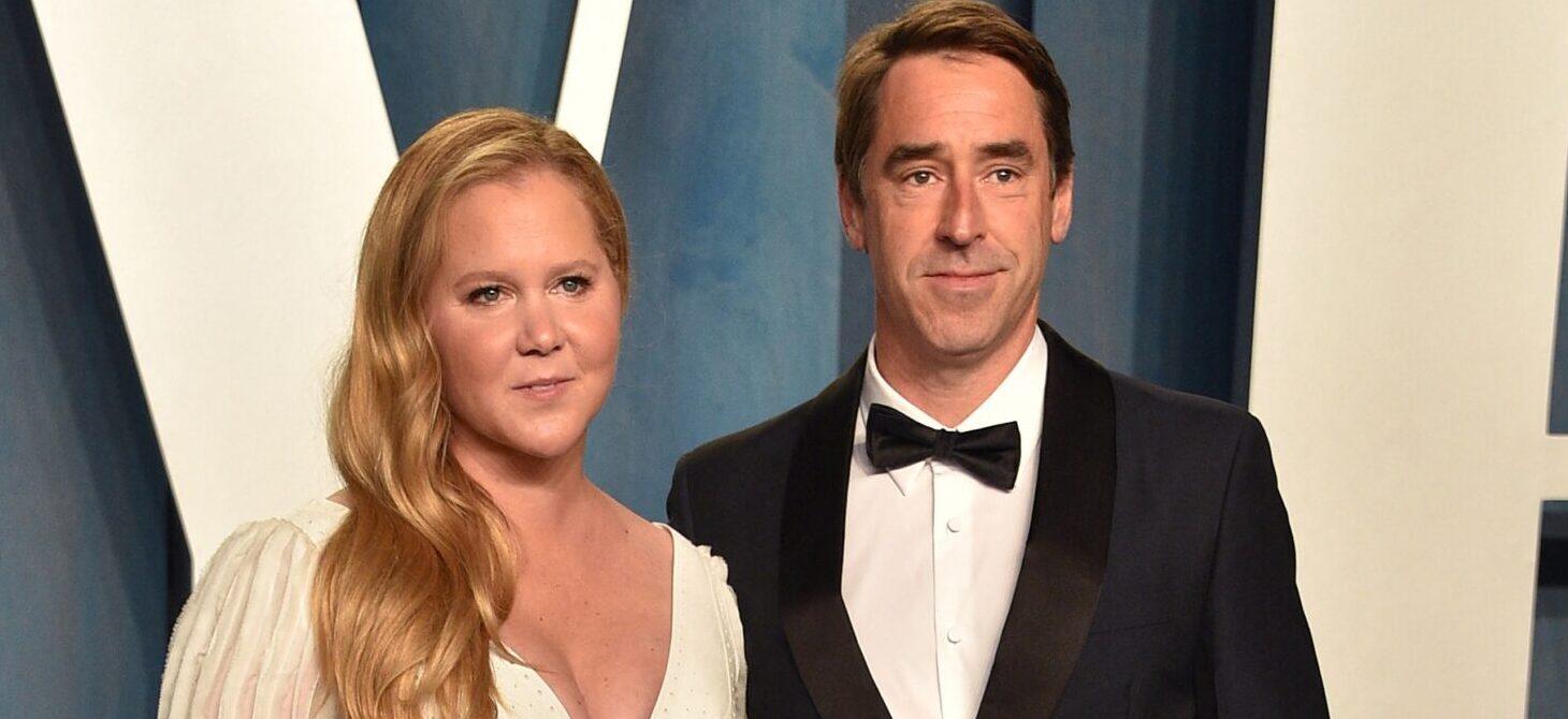 Amy Schumer reveals family's remedy to 'rock bottom' amid divorce