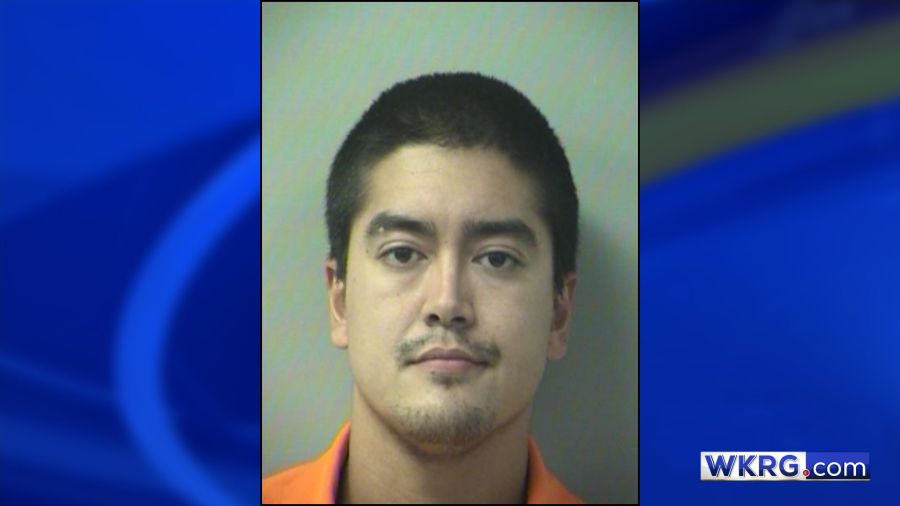 Fort Walton Beach man arrested after alleged hit and run