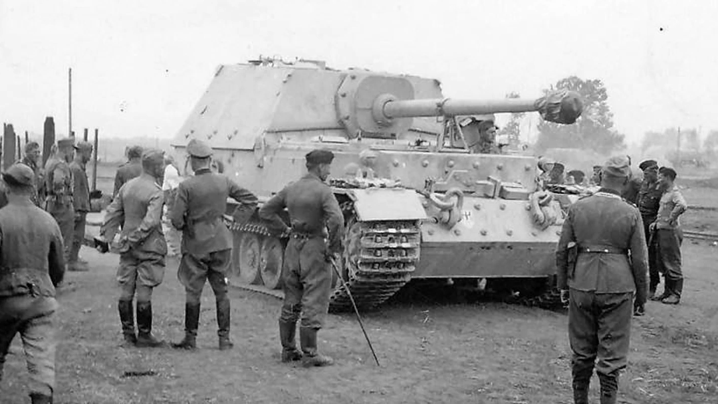 How the Ferdinand Tank Faced Its Brutal Baptism by Fire