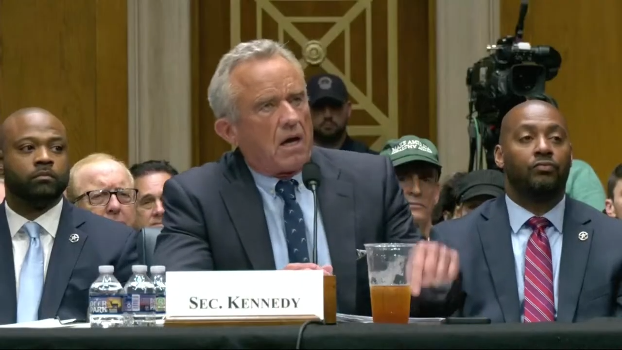 'Did I Do That?': RFK Jr. Scratches His Head, Forgets That He Canceled ...