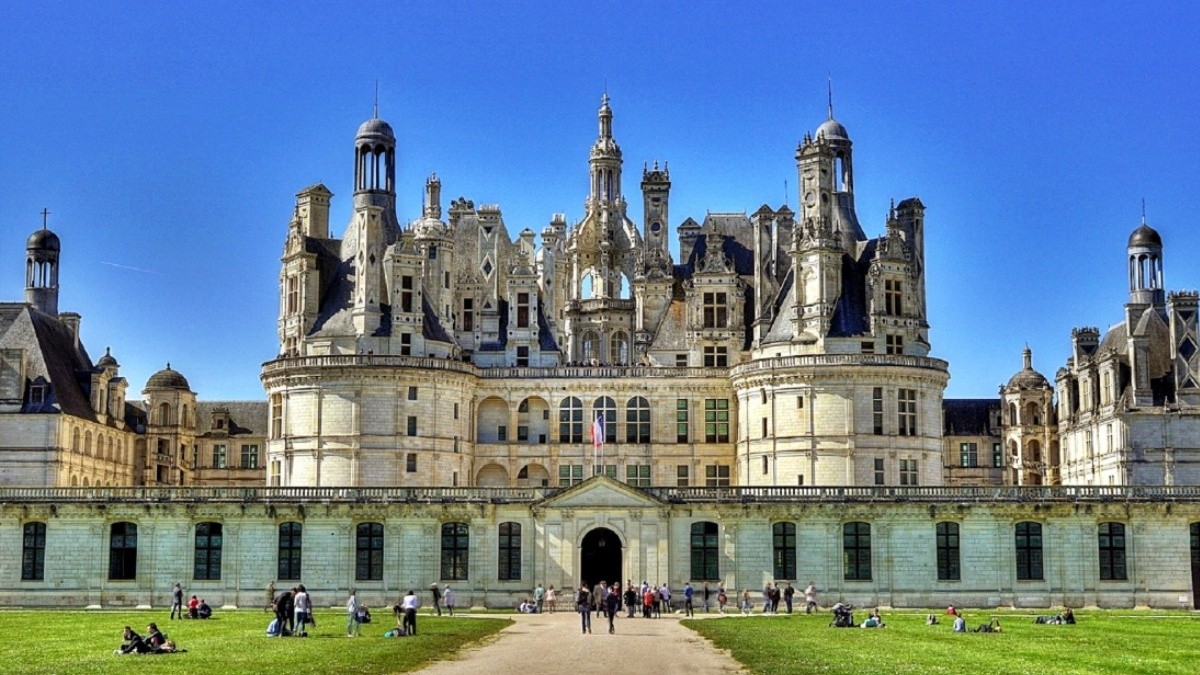 11 castillos en el mundo tan impresionantes que parecen sacados de un ...