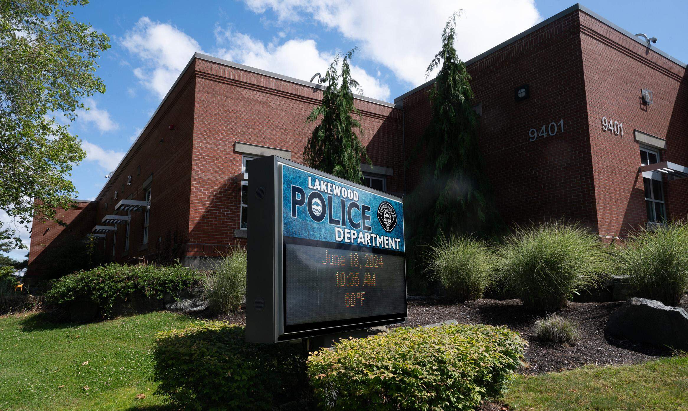 Lakewood police chief ‘ignoring' misconduct complaints, union attorney says