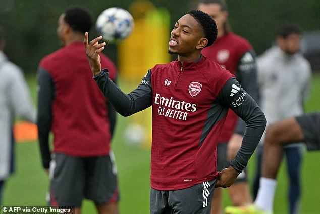 Lee Carsley gives verdict on Max Dowman, Shea Lacey and Myles Lewis ...