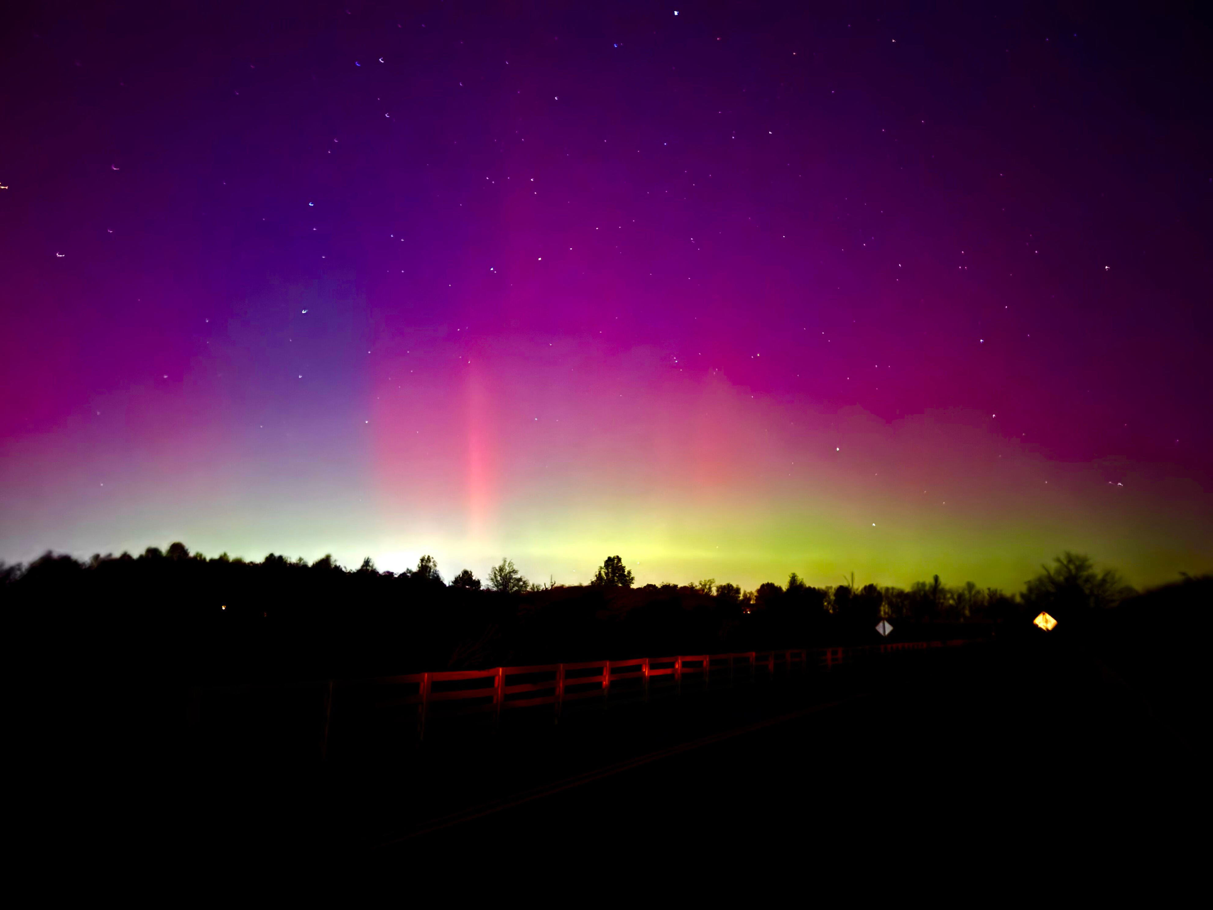 Good Question: Why are Northern Lights colors different depending on ...