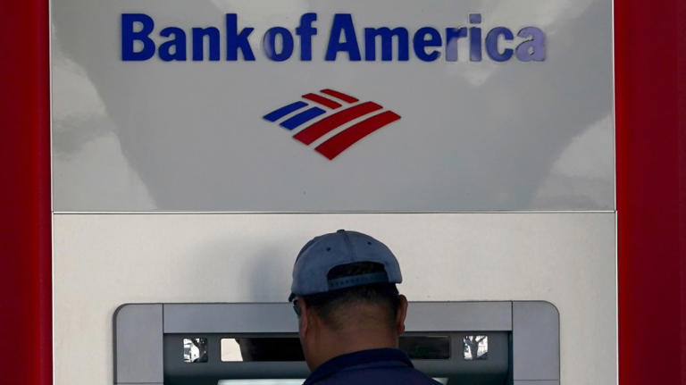 24 percent of households living paycheck to paycheck: Analysis