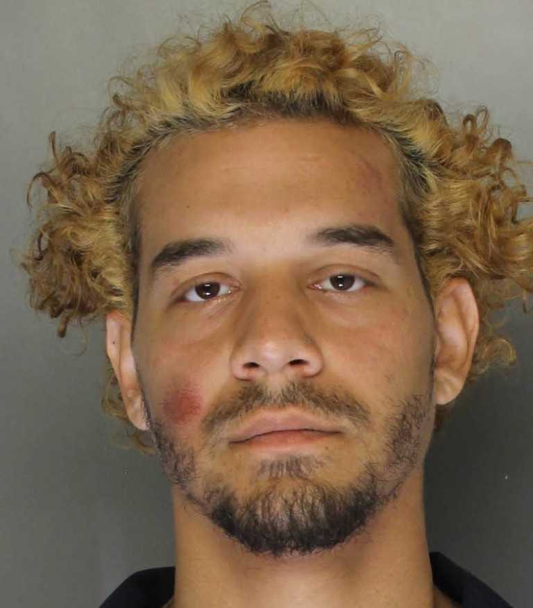 Police looking for missing baby girl | Suspect allegedly threatened to ...