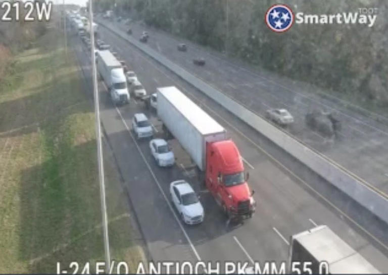 Man dead after three-vehicle crash on I-24 near Briley shuts road down for hours