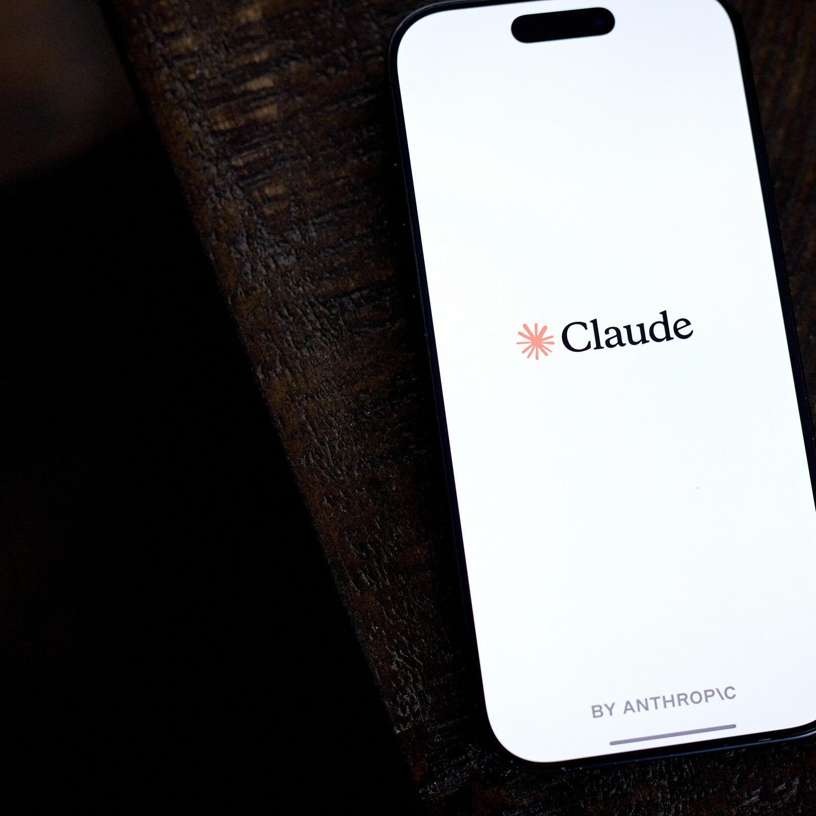 Anthropic says Chinese hackers used its AI chatbot in cyberattacks