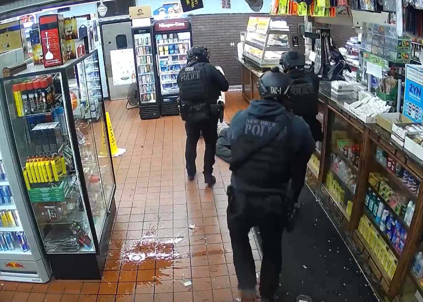 NOPD releases video of officer firing shots during gas station standoff ...