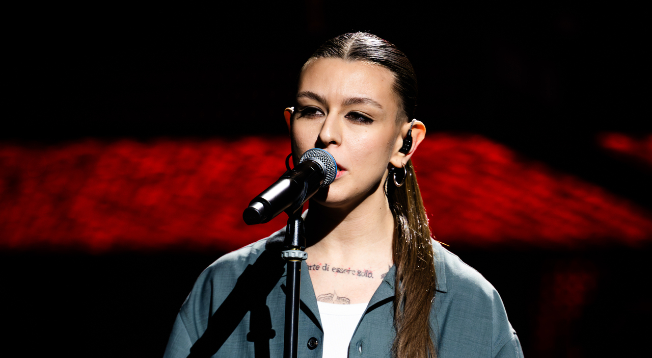 Michelle sbaglia l'attacco di Rimmel ma si corregge live: chi è l'anima ...