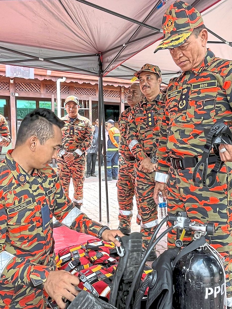 Monsoon readiness drills for KL rescuers hit high gear