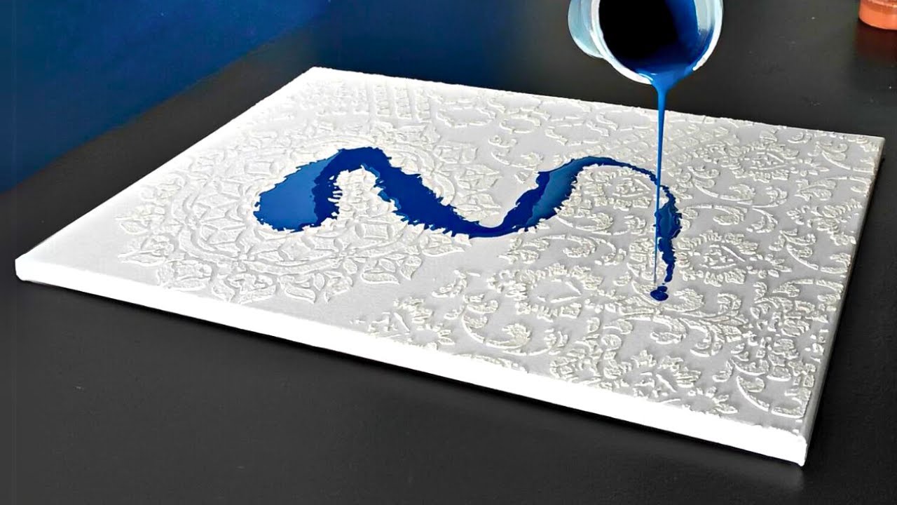 7 stunning mixed media canvas art projects | Textured DIY wall art ...