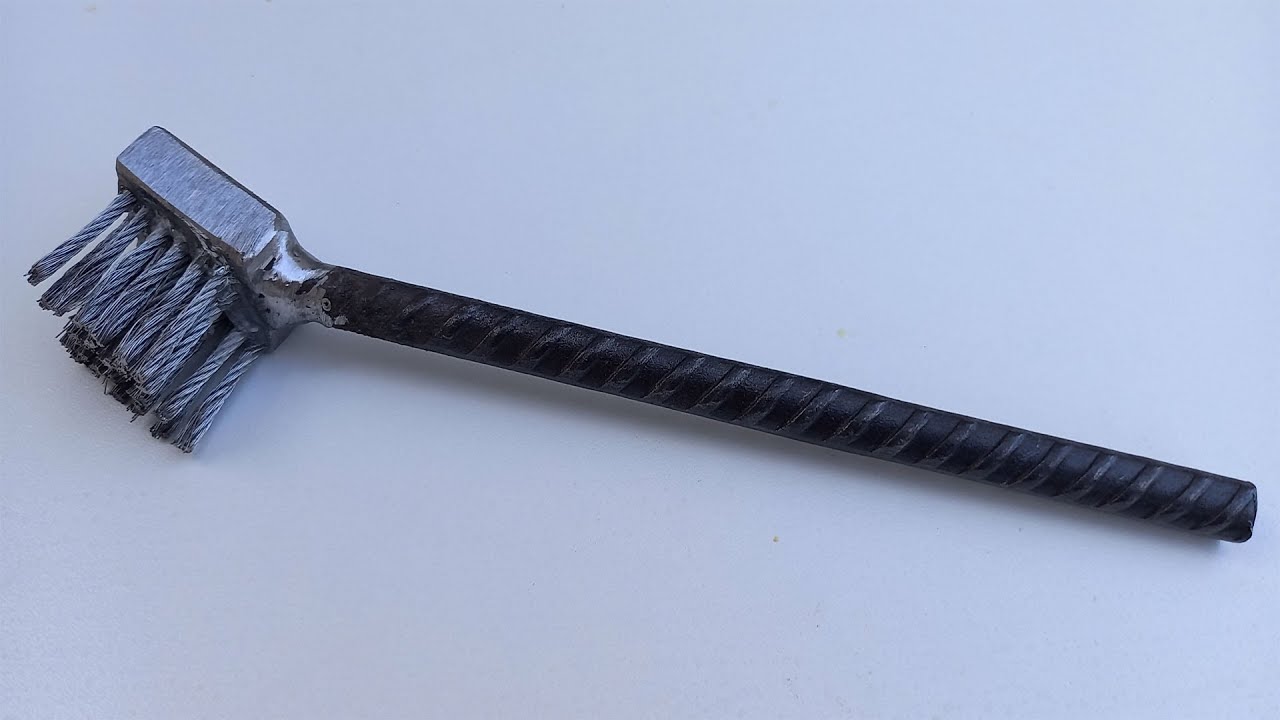 Few people know about this Iron brush DIY
