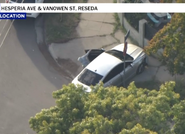 Los Angeles police pursue suspects who stole their mom's car